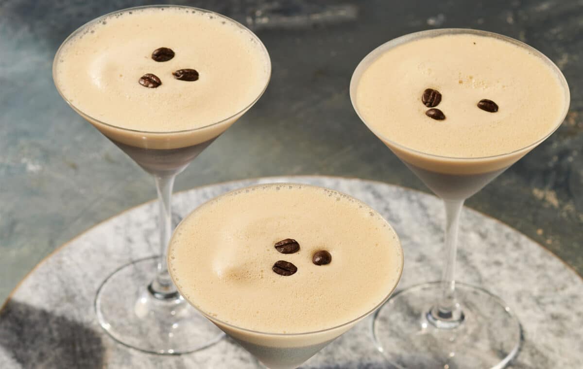 90's Flashback! 2023 Cocktail Trends - Bill Hansen Miami Venues